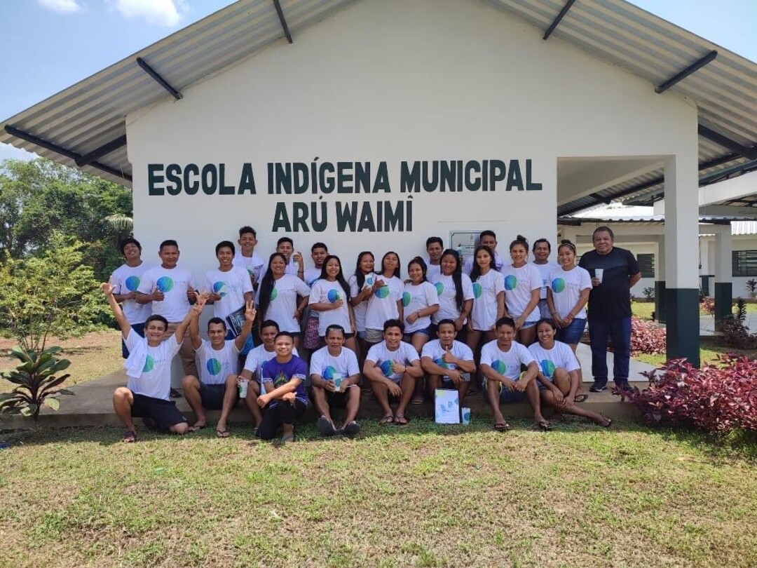Energia solar é solução em escola indígena na Amazônia